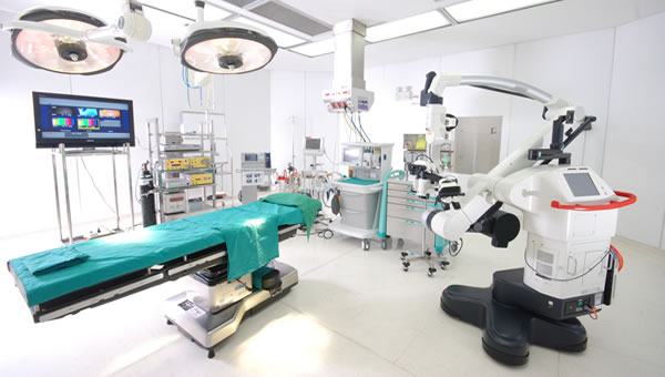 FTM Bottom Surgery Surgeons | Phalloplasty & Metoidioplasty